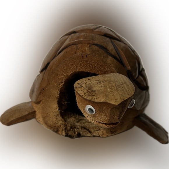 Accents | Vintage Hand Carved Coconut Sea Turtle Tortoise Marine Bobble Head Accent | Poshmark